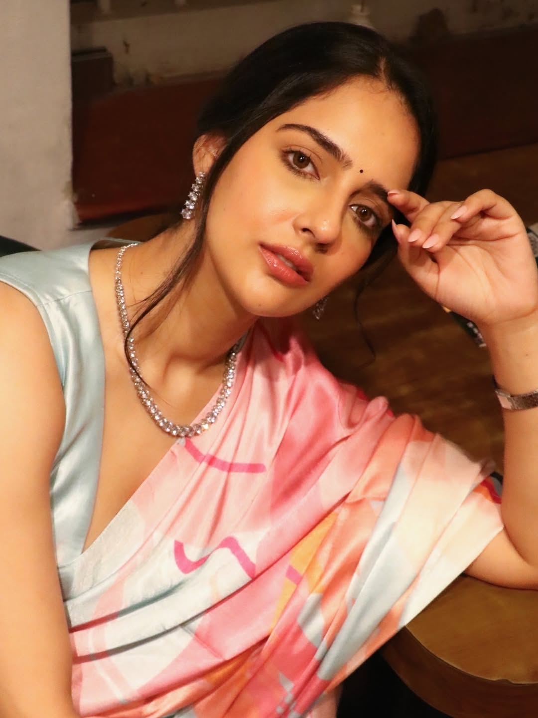 Malvi Malhotra’s Saree Magic: Timeless Grace with a Modern Twist ...