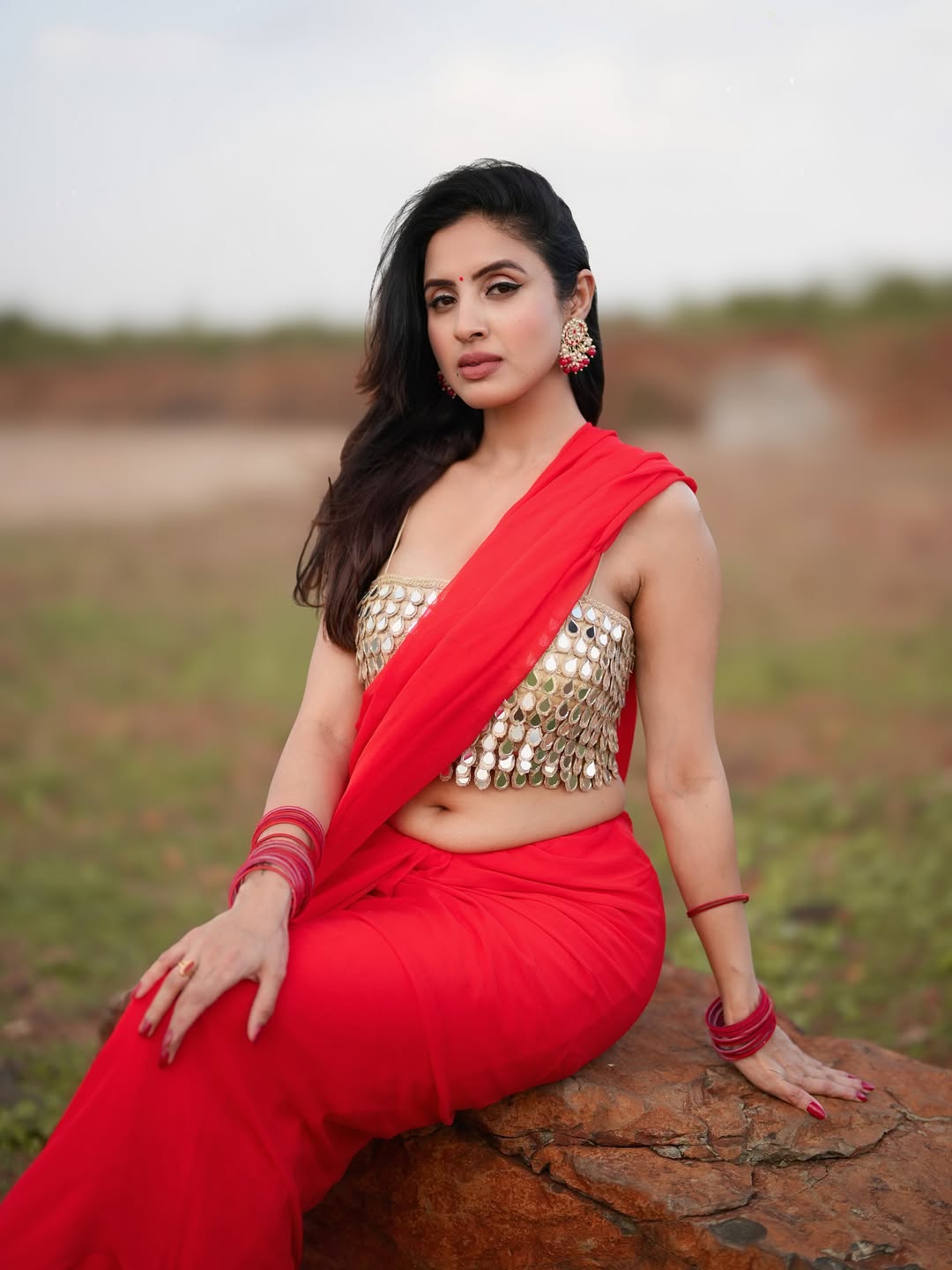 20+ Priyanka Kholgade Photos: Find Latest HD Images, Pictures, Stills ...