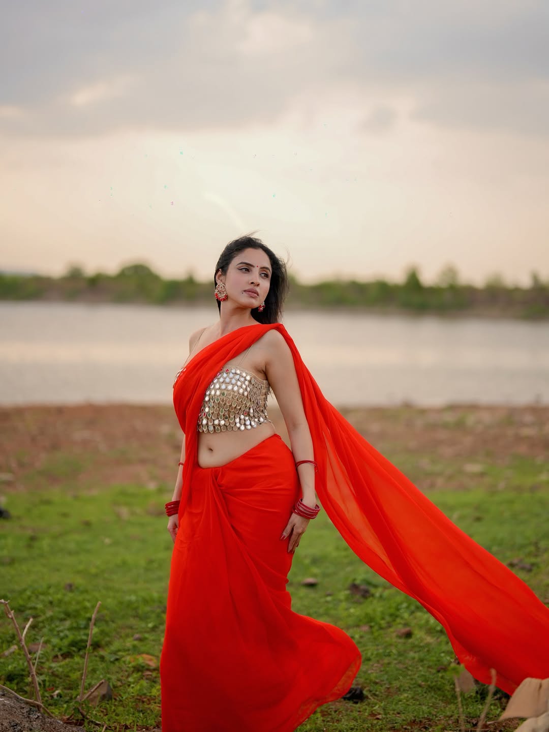 20+ Priyanka Kholgade Photos: Find Latest HD Images, Pictures, Stills ...