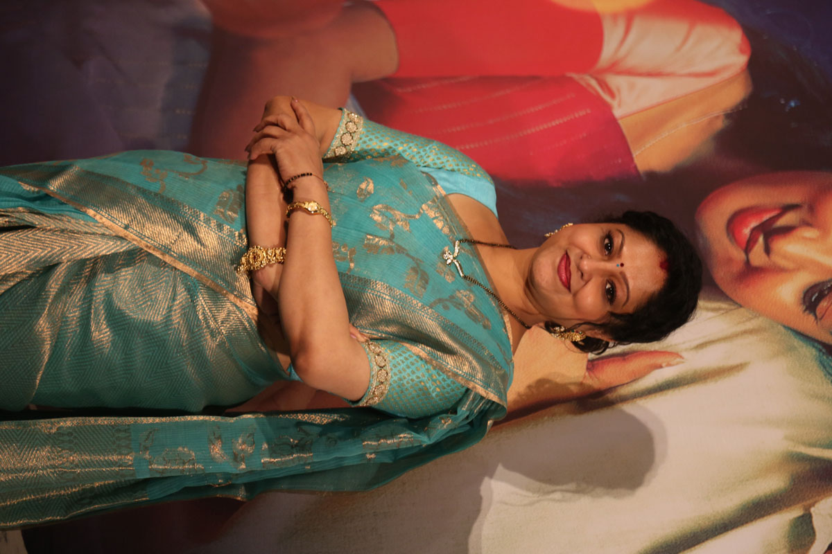 Raasi Photos | Raasi Latest HD Pics |Raasi New Images - Filmibeat