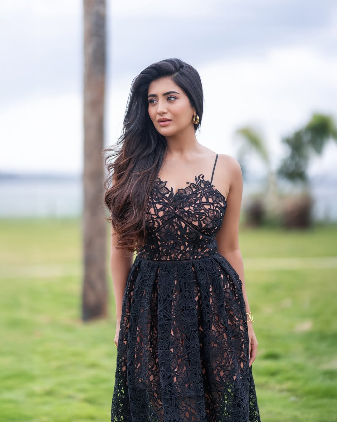 Rashi Singh Photos | Rashi Singh Latest HD Pics |Rashi Singh New Images ...