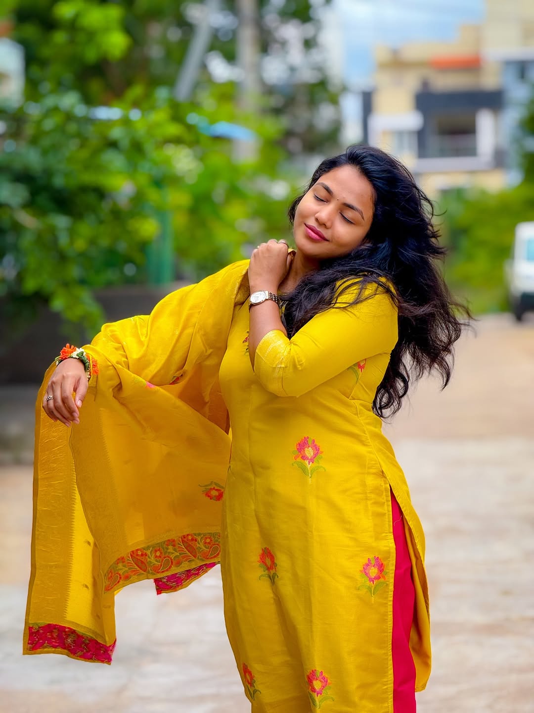 Priya Shetty: హాస్పిటల్ టూ బిగ్‌బాస్ హౌస్.. క్యూట్ లుక్స్‌తో ఆకట్టుకుంటోన్న డాక్టరమ్మ | Bigg ...