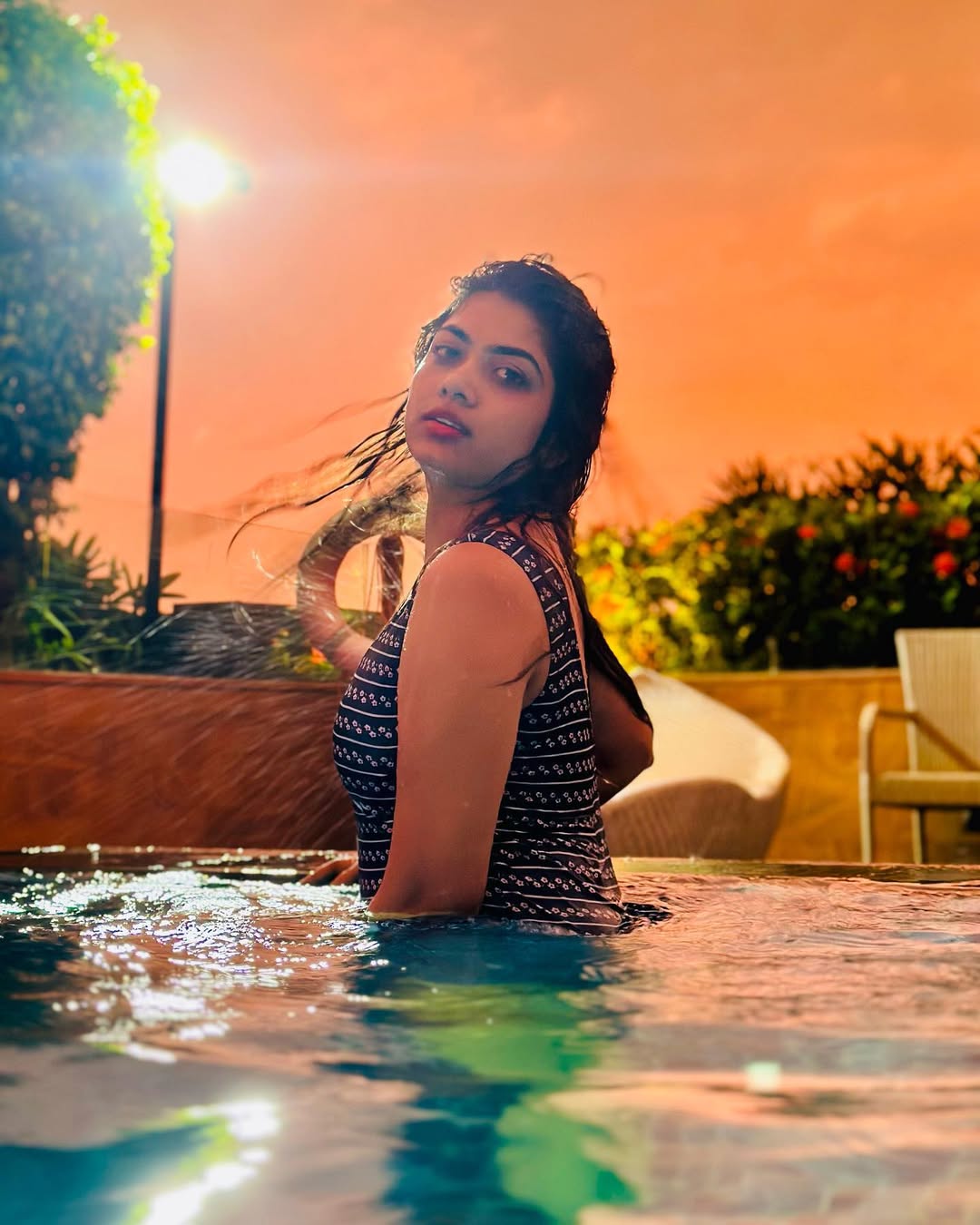 గ్లామర్ డోస్ పెంచేసిన రీతూ చౌదరి.. అదరహో అందాలతో బిగ్‌బాస్ బ్యూటీ ...