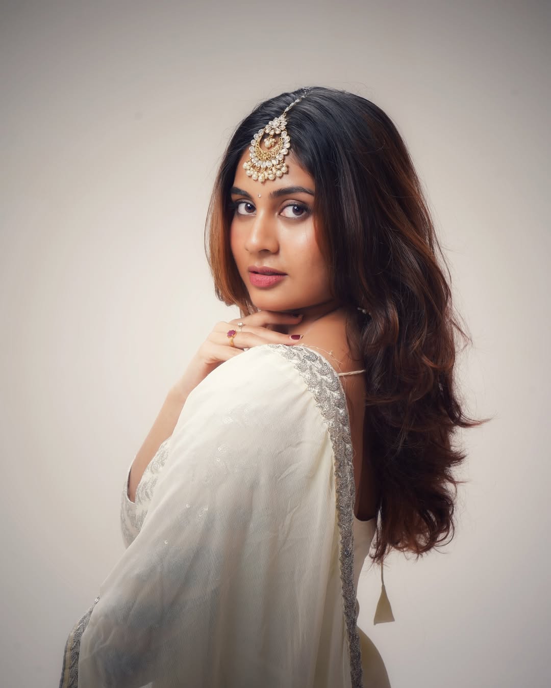 40+ Srushti Bannatti Photos: Find Latest HD Images, Pictures, Stills ...