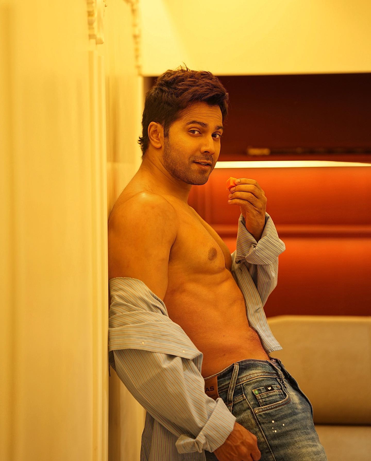 Varun Dhawan on Box Office Clash with Kantara Chapter 1 | Sunny ...