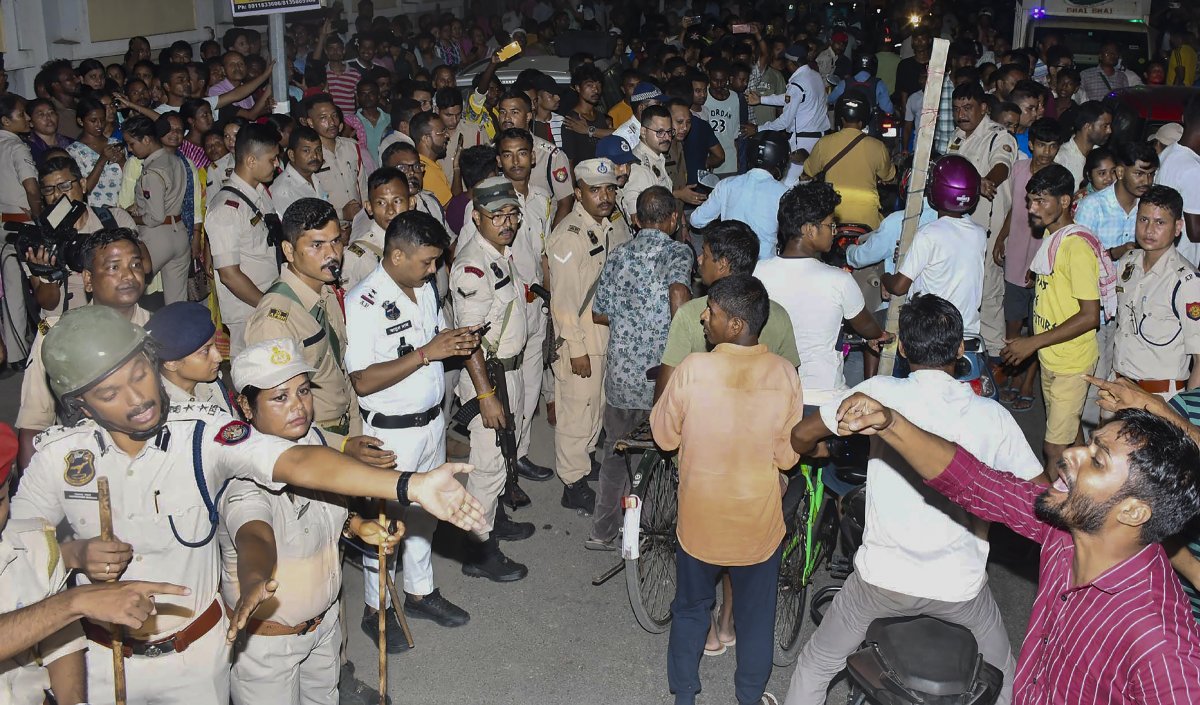 Zubeen Garg Death Probe: Bandmate Detained, Organiser Under Scanner | Shekhar Jyoti Goswami ...