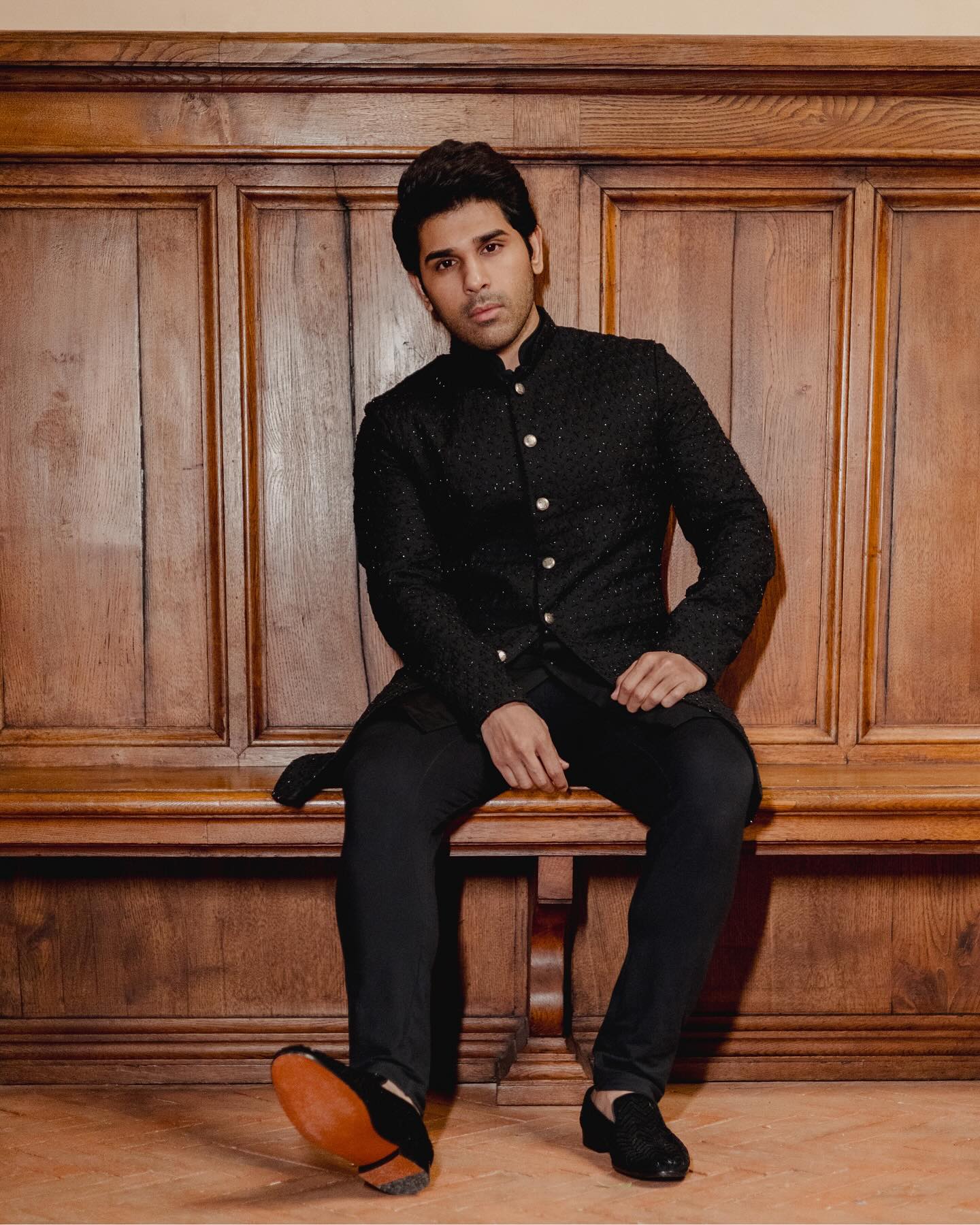 Allu Sirish Announces Engagement to Nayanika with Heartfelt Paris ...