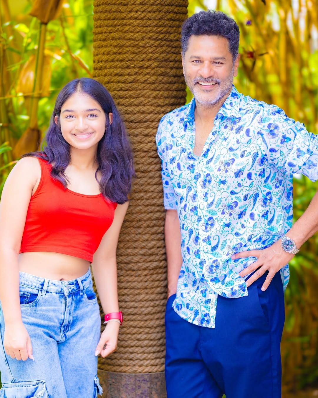 காயத்ரி ரகுராம் வீட்டில் குட்டி ஹீரோயின் ரெடி.. லிட்டில் பிரின்சஸ் பிறந்தநாளை கொண்டாடிய ...