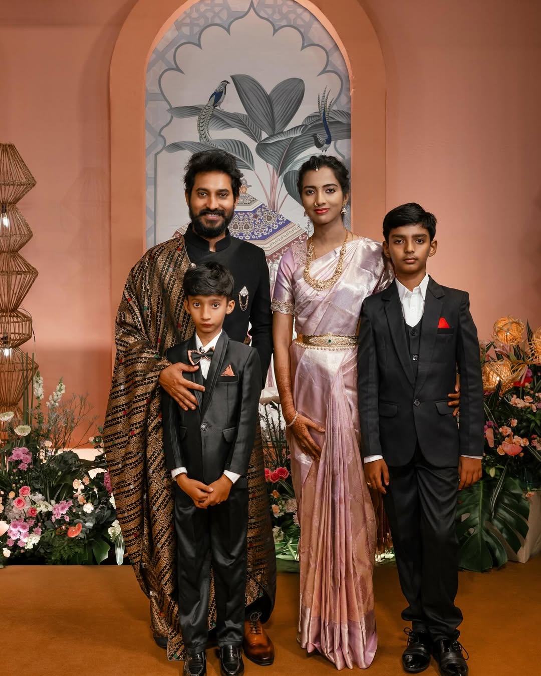 என் குழந்தைங்க ரொம்பவே அவஸ்த்தை படுறாங்க.. ஸ்ருதி ரங்கராஜ் வெளியிட்ட ...