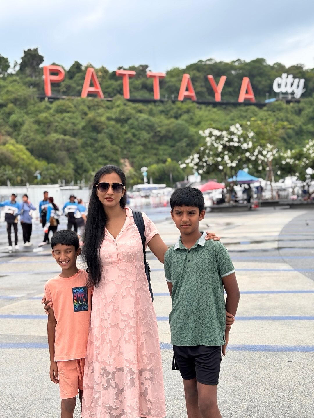 என் குழந்தைங்க ரொம்பவே அவஸ்த்தை படுறாங்க.. ஸ்ருதி ரங்கராஜ் வெளியிட்ட ...