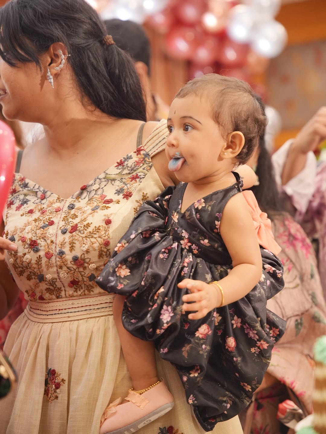 எம்.எஸ். பாஸ்கர் பேத்தி பிறந்தநாள் கொண்டாட்டம்.. தாத்தாவுக்கு பூரிப்பு ...