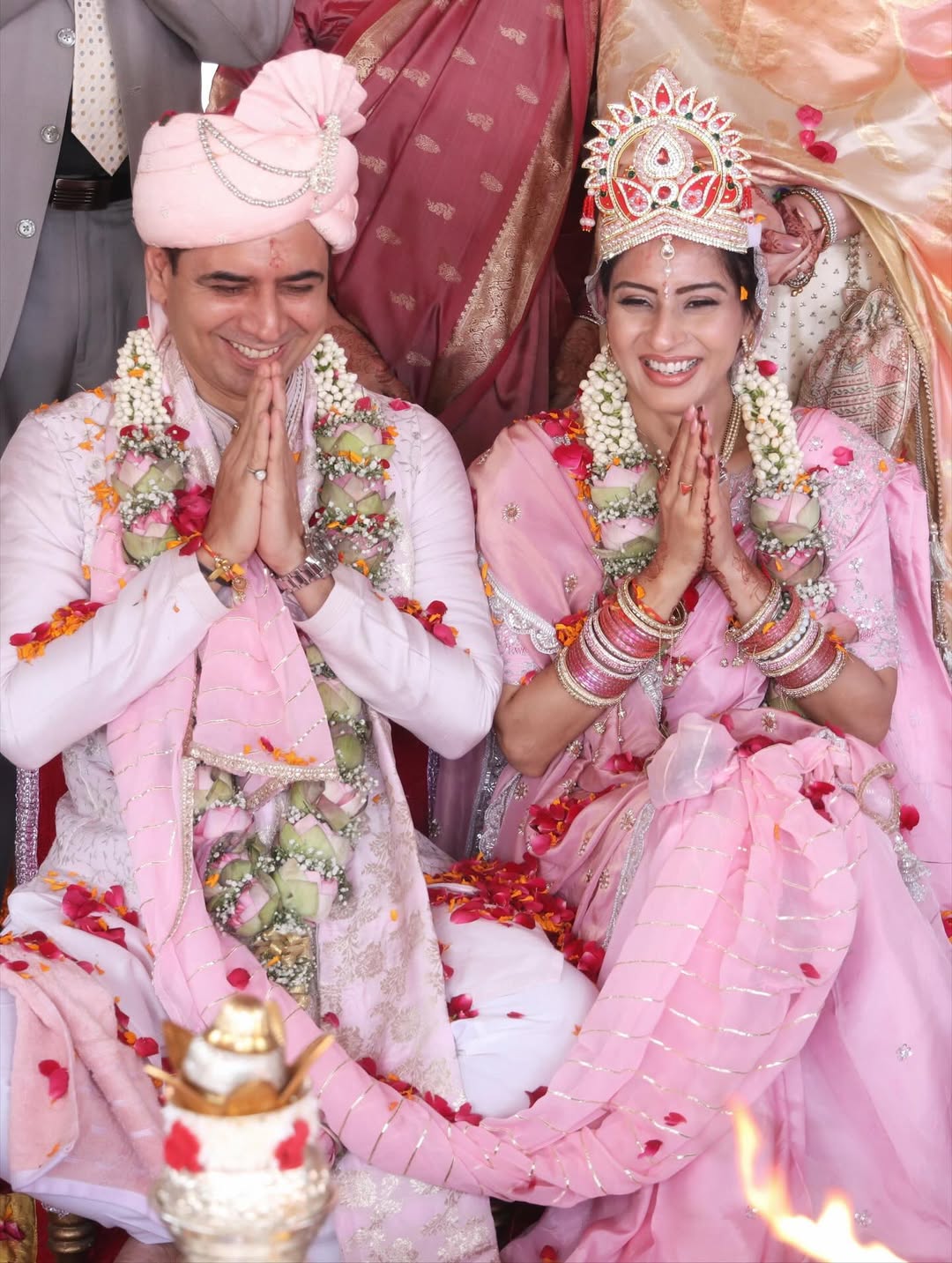 Sandeep Baswana & Ashlesha Sawant Marry After 23 Years | Inside Sandeep ...