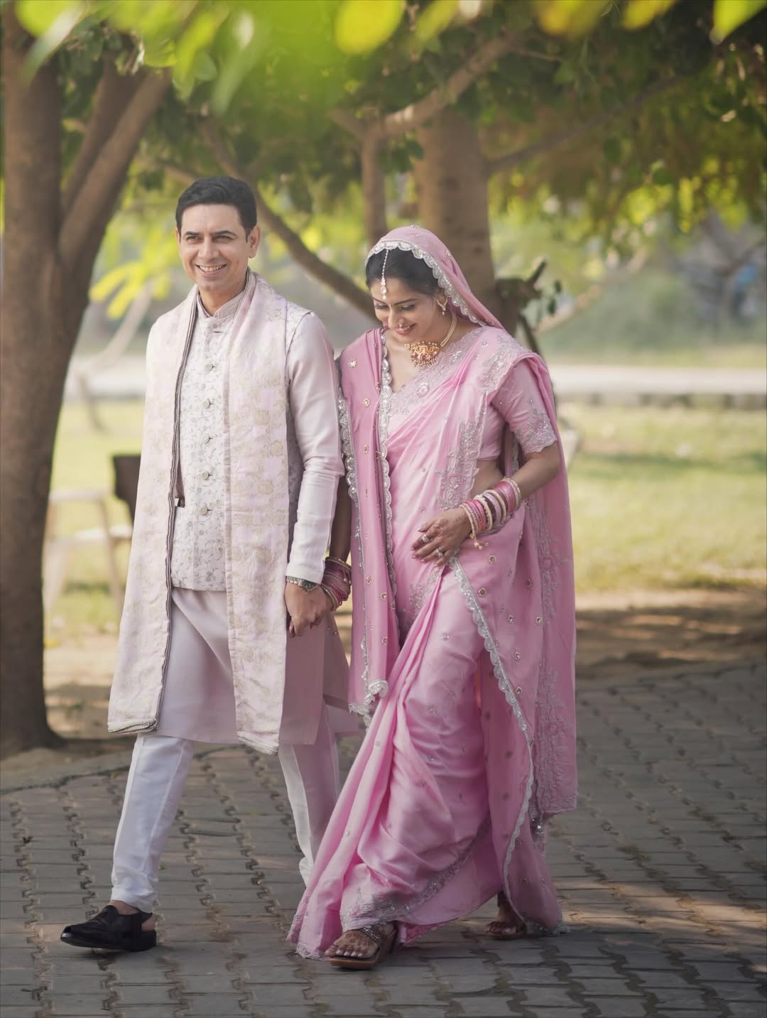 Sandeep Baswana & Ashlesha Sawant Marry After 23 Years | Inside Sandeep ...