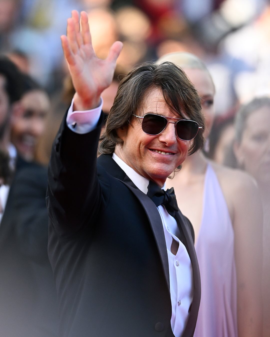 Tom Cruise Shines at Governors Awards With Emotional Honorary Oscar ...