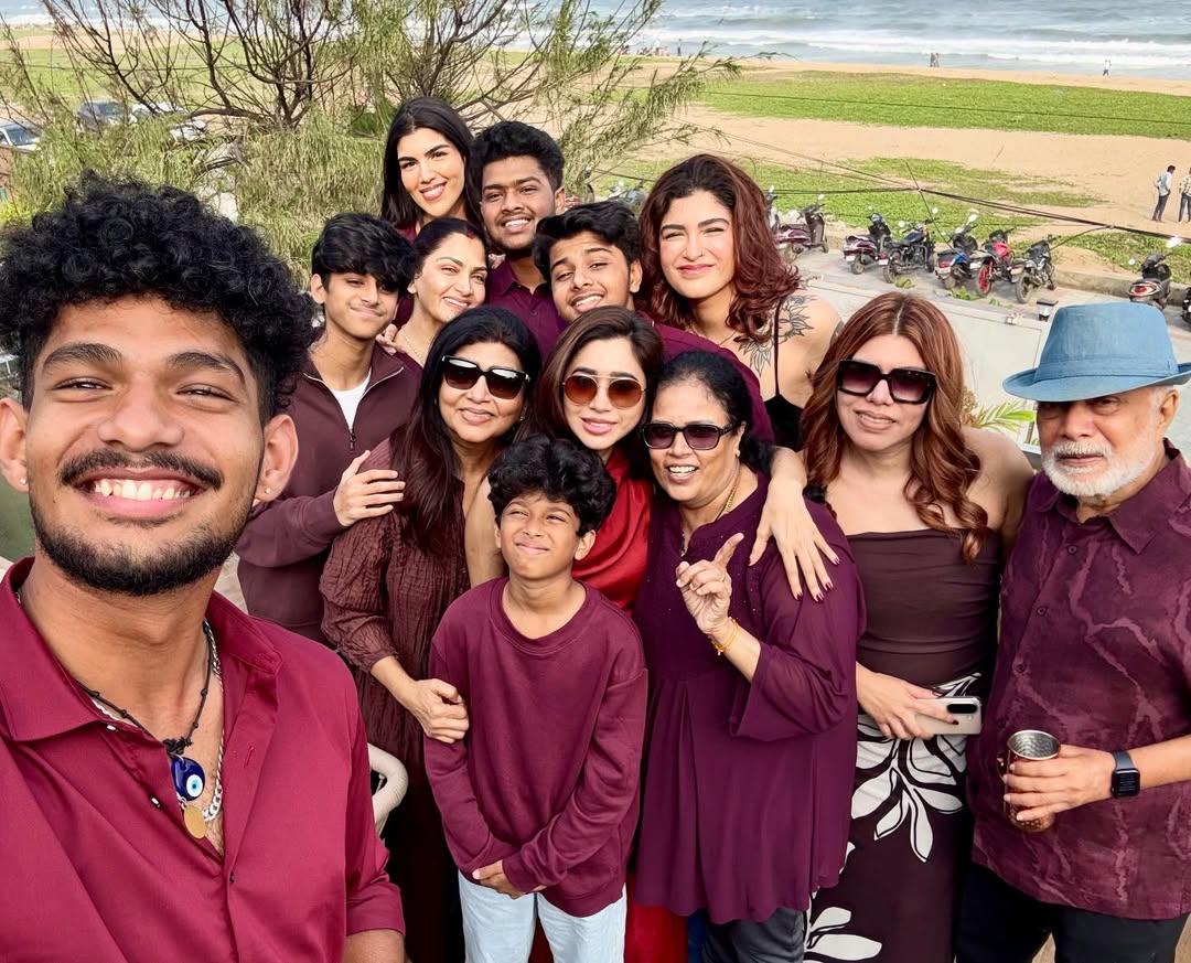 குறும்பா எப்படி வளர்ந்துட்டான் பாருங்க.. குஷ்பு, கலா மாஸ்டர் ...