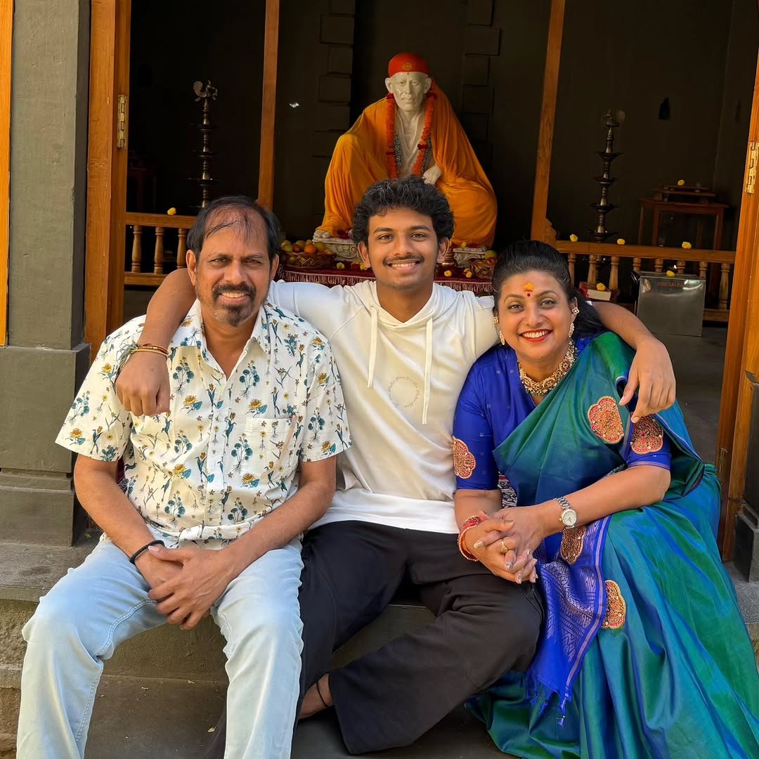 ரோஜா மகனை பார்த்தீங்களா?.. அப்படியே அம்மா மாதிரி.. இவ்வளவு ...