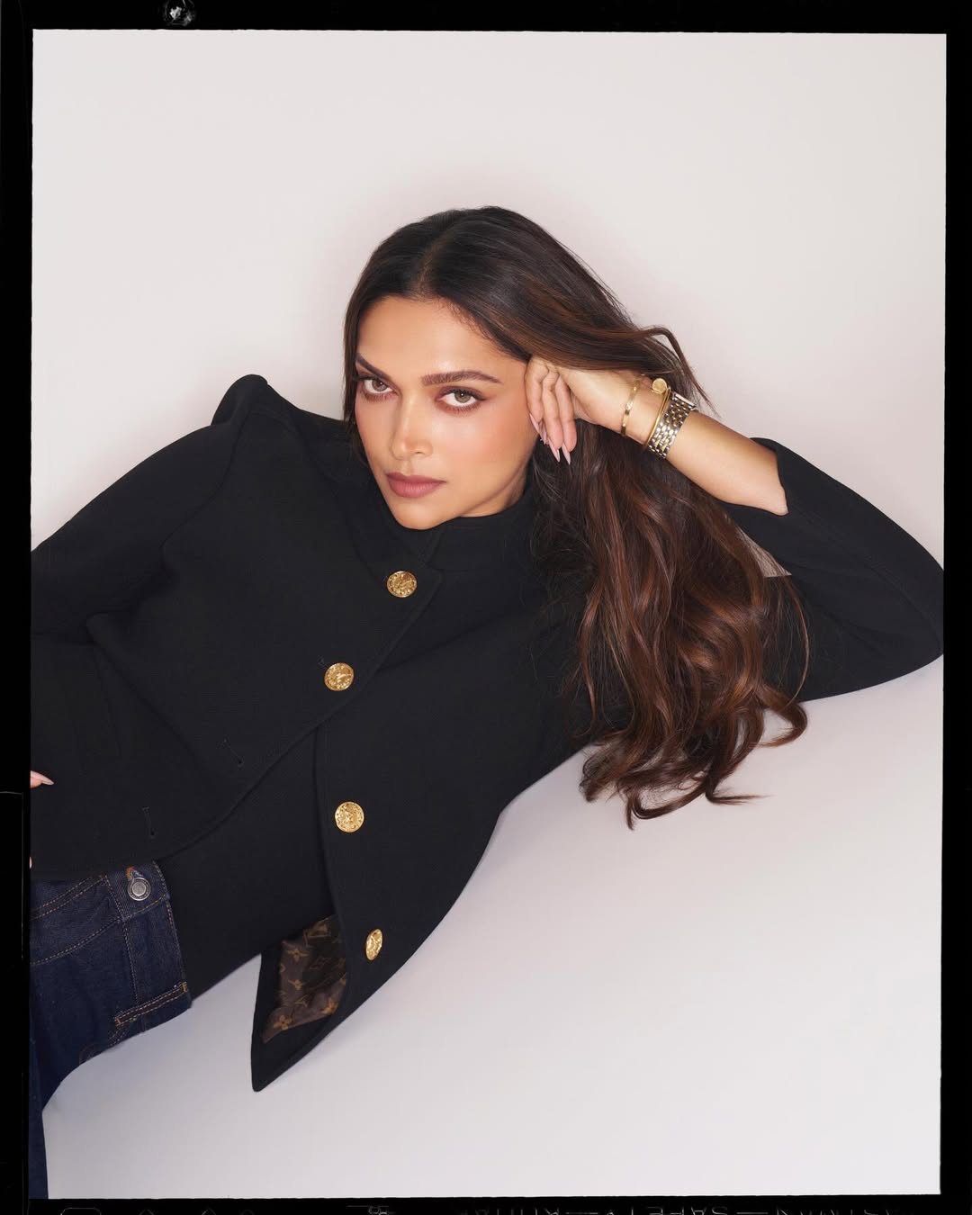 Deepika Padukone Fans Slam Dhruv Rathee Over Skin-Lightening Claims ...