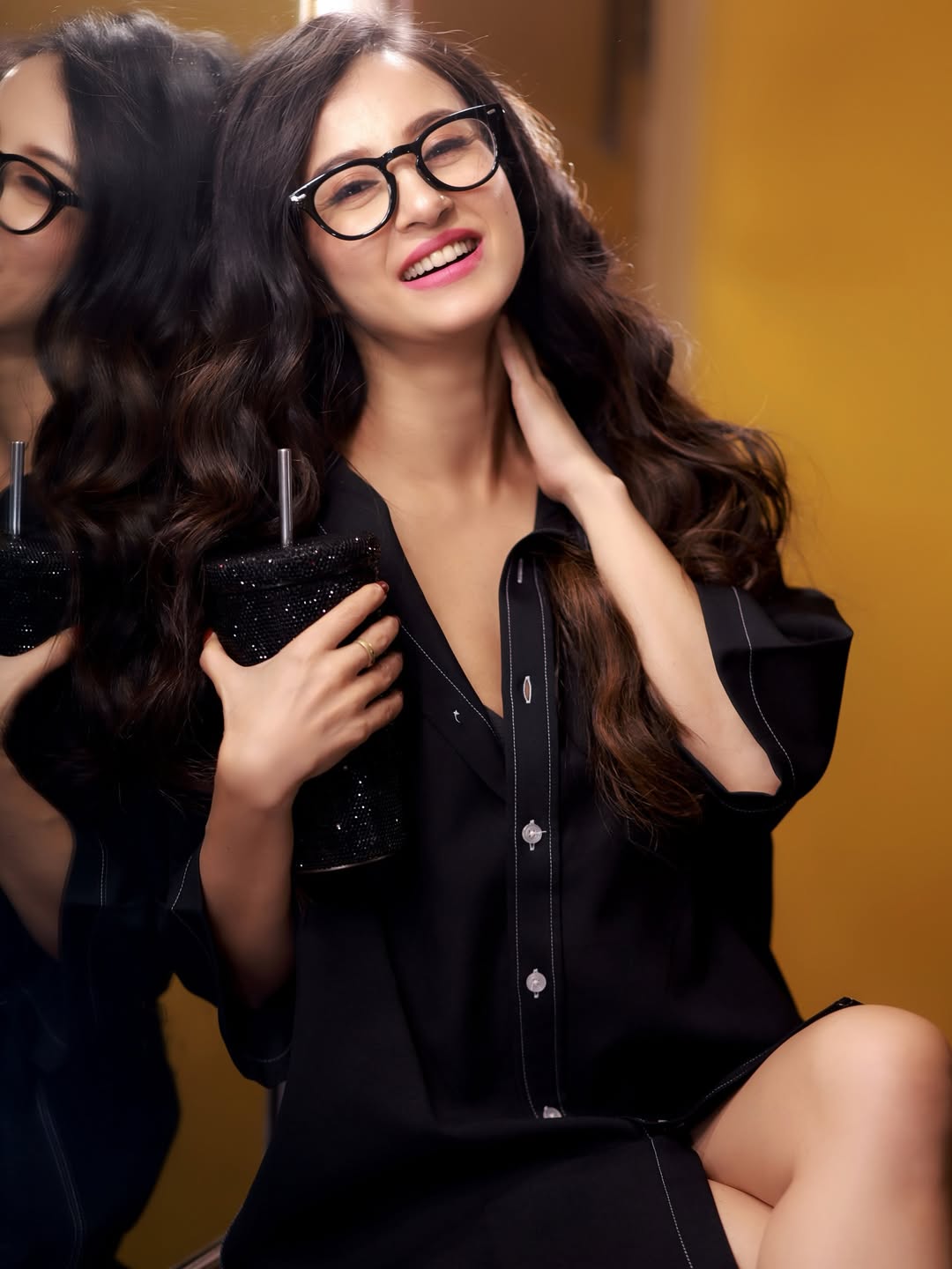 100 Monami Ghosh Photos: Find Latest HD Images, Pictures, Stills & Pics ...