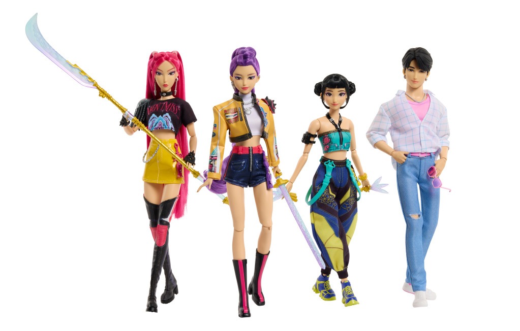 Mattel & Hasbro Partner for Massive KPop Demon Hunters Toy Line; Pre ...