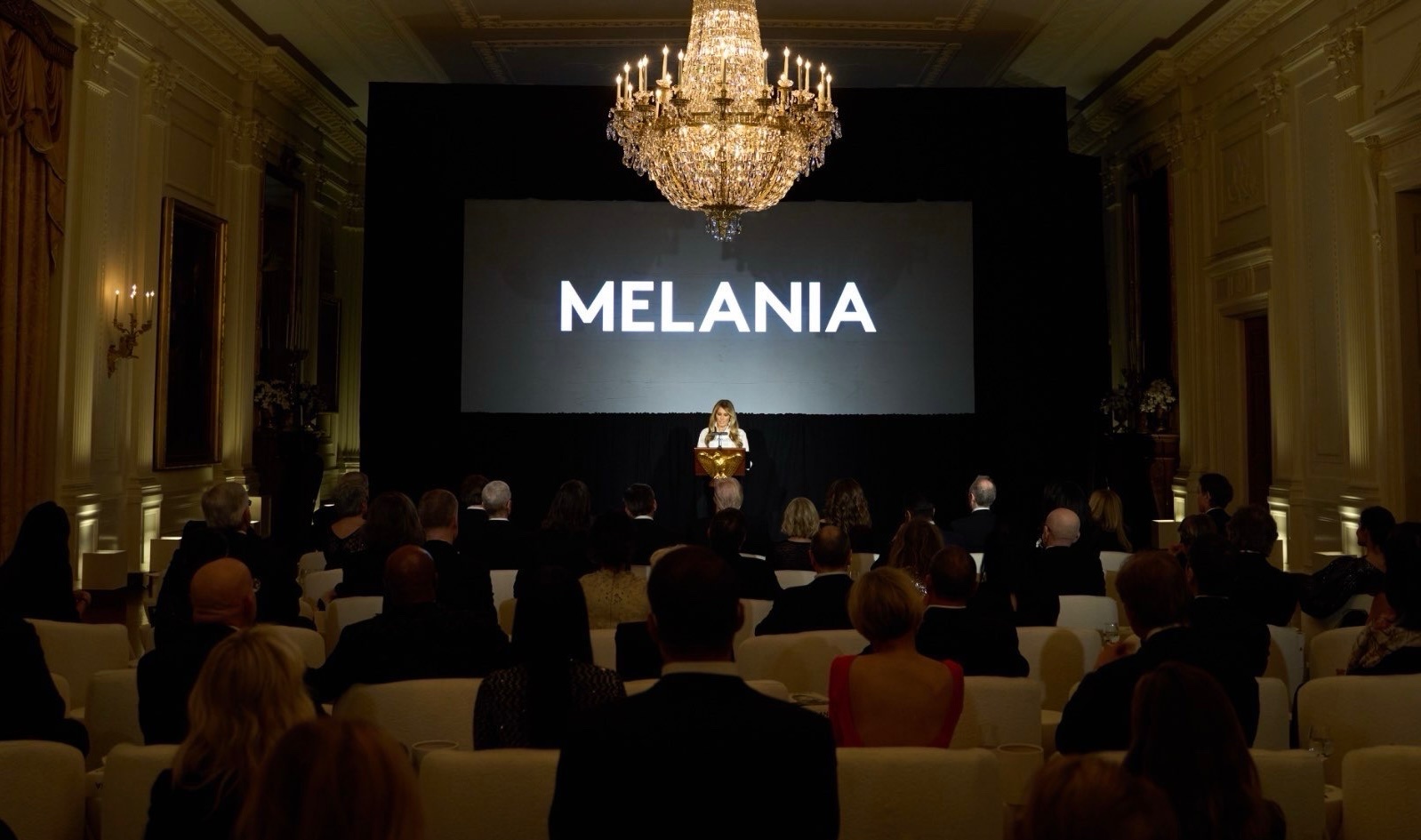 Melania Documentary Empty Theatres: Viral Craigslist Offer - Filmibeat