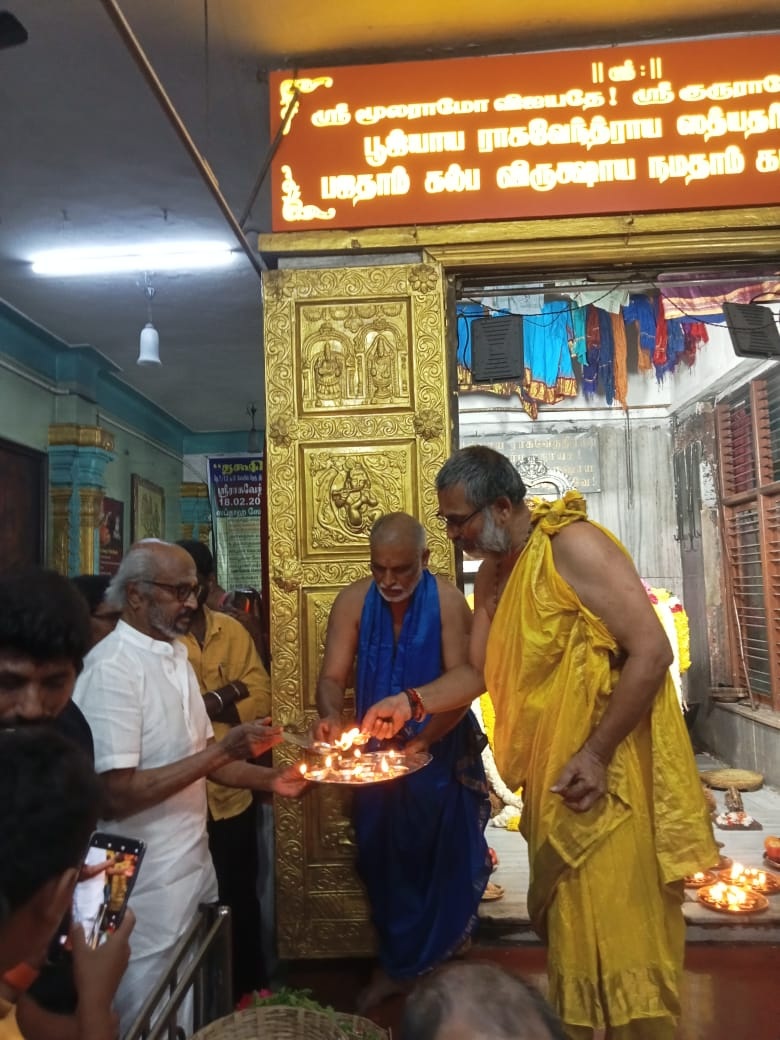 புத்தாண்டு அதுவுமா ரஜினி போயிருக்கும் இடம்.. சூப்பர் ஸ்டார் ஓய்வே ...