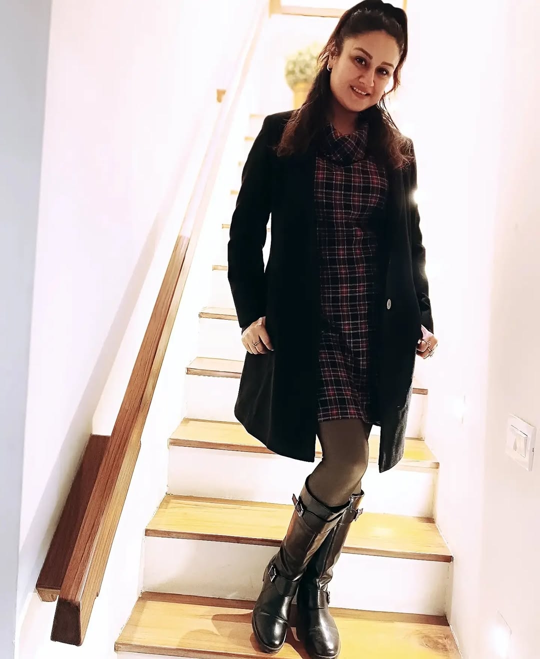 செல்வராகவன் முன்னாள் மனைவி சோனியா அகர்வாலை பாருங்க.. எந்த ட்ரெஸ்ஸிலும் ...