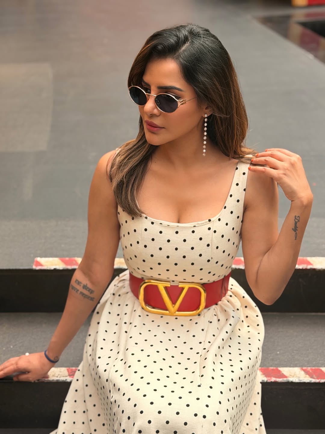 Ashu Reddy’s Gorgeous Polka Dot Look Wins Hearts | Ashu Reddy Latest ...
