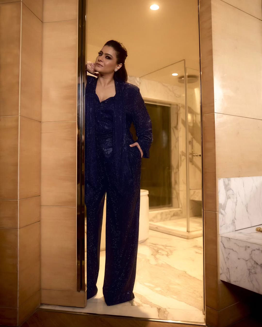 Kajol Photos | Kajol Latest HD Pics |Kajol New Images - Filmibeat