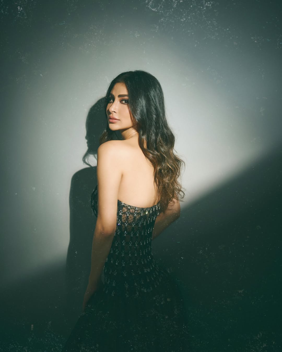 Mouni Roy’s Bold Yet Sophisticated Fashion Moments Shine in New Photos ...