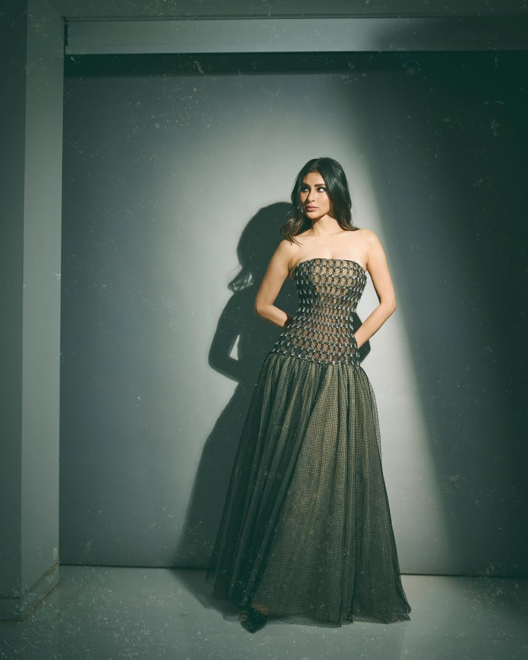 Mouni Roy’s Bold Yet Sophisticated Fashion Moments Shine in New Photos ...
