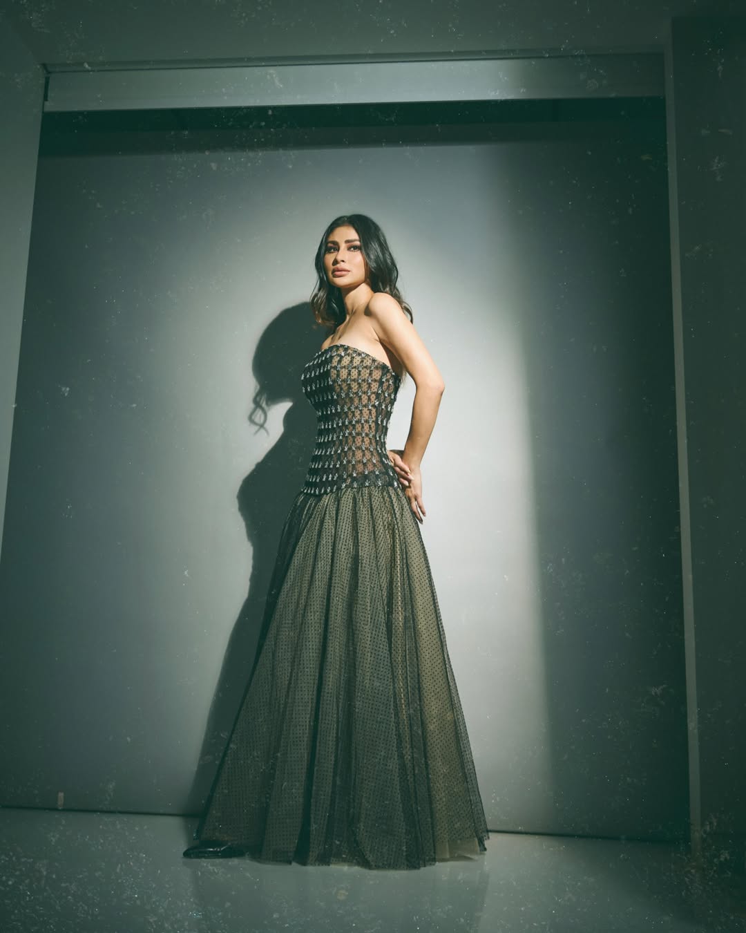 Mouni Roy’s Bold Yet Sophisticated Fashion Moments Shine in New Photos ...