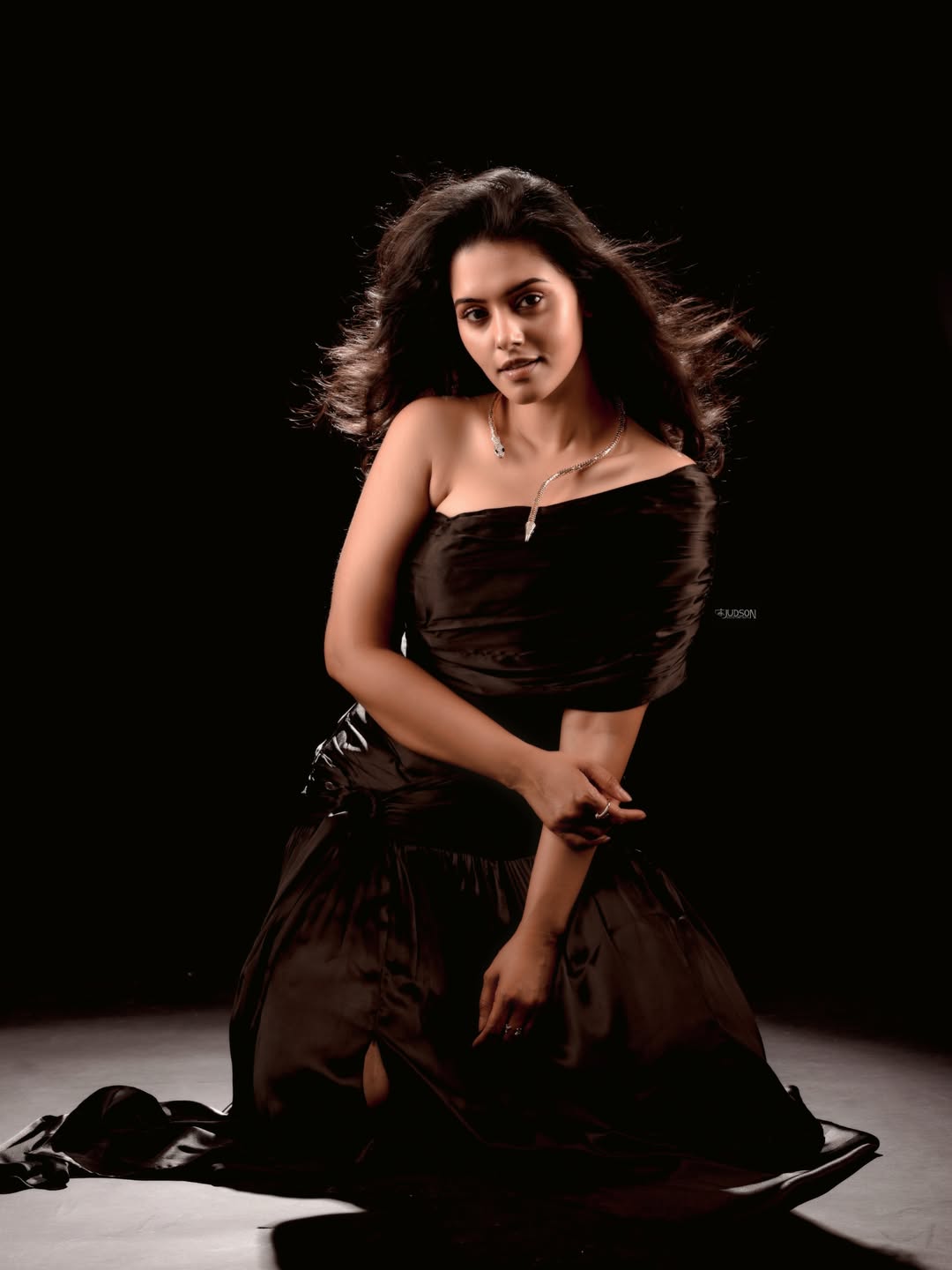 யாரென்று தெரிகிறதா?.. விக்ரம்க்குப் பிறகு காணாமல் போன கமலின் ரீல் ...