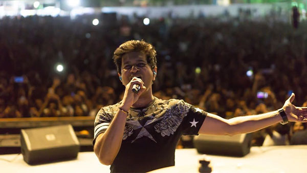 30+ Krishnakumar Kunnath (KK) Photos: Find Latest HD Images, Pictures ...