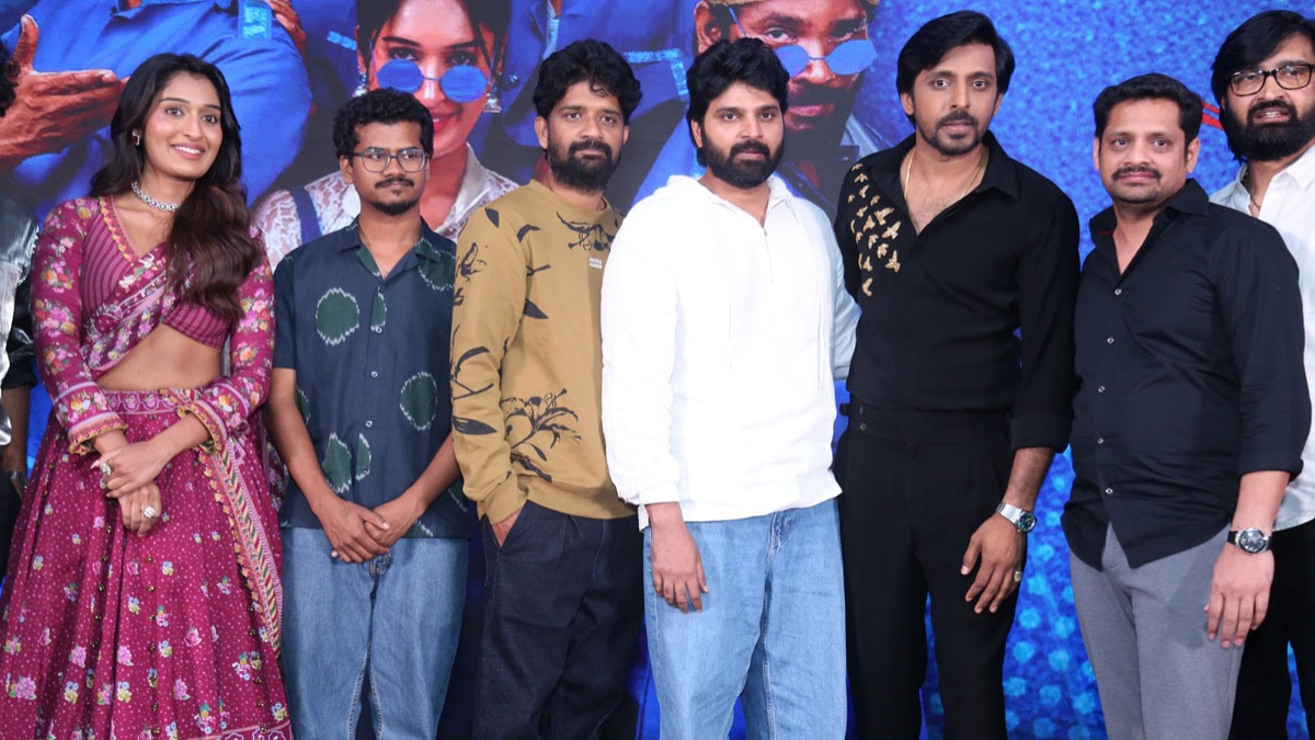 Mithra Mandali Pre-Release Event: Priyadarshi & Team Shine| Niharika NM ...