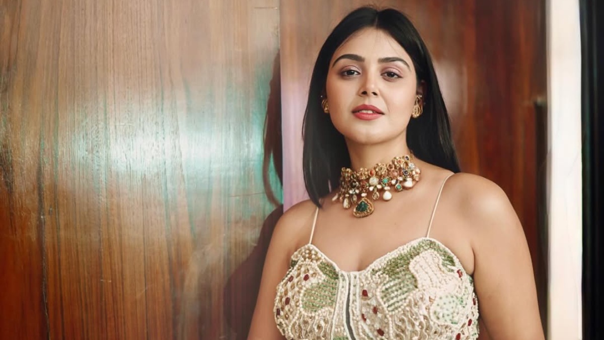 Monal Gajjar Photos | Monal Gajjar Latest HD Pics |Monal Gajjar New ...
