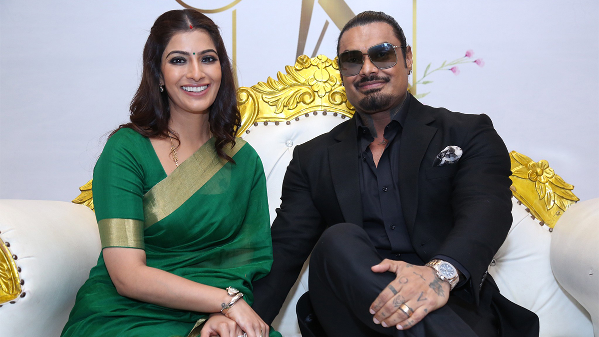 Varalaxmi Sarathkumar-Nicholai Sachdev Photos | Varalaxmi Sarathkumar ...