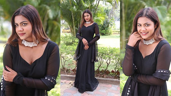 Ritu Photos: Find Latest HD Images, Pictures, Stills & Pics - Filmibeat