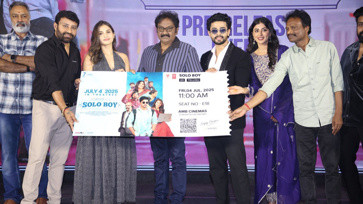 Shahrukh Khan's King Movie Poster, Teaser, Cast & Crew, Photos, Imagee, Release Date - Filmibeat