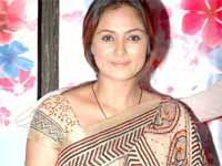 வேண்டாம் அம்மா வேஷம்! - சிலுப்பும் சிம்ரன் | Simran says no to mother ...