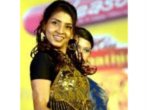 பிரியதர்ஷினியின் பெர்சனல் பக்கங்கள்! | TV anchor Priyadarshini personal ...