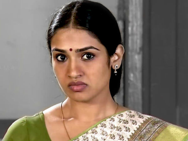 புடவைதான் ரொம்பப் பிடிக்கும்: வள்ளி நாயகி வித்யா | I like sarees Says ...