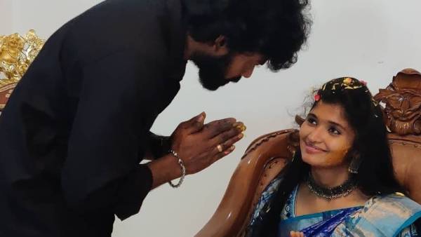 பிக்பாஸ் சாண்டி வீட்ல விசேஷம்.. மீண்டும் கர்ப்பமான மனைவி.. அம்மாவுக்கு ...