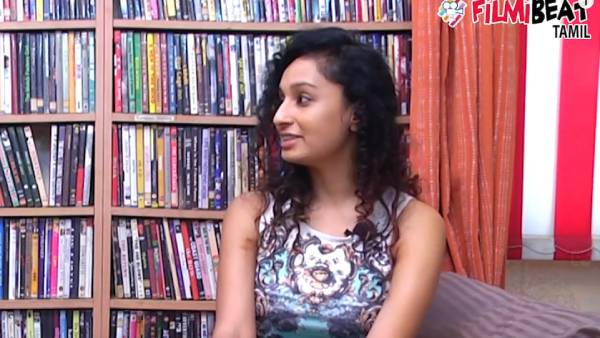 எந்த டிரெஸ் போட்டாலும் எனக்கு வல்கரா தெரியாது.. பிரபல பாடகி வினைதா ஜாலி ...