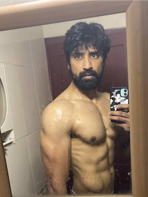 பாராட்டு மழையில் நடிகர் ஷபீர் கல்லரக்கல்... திரும்பிய பக்கம் எல்லாம் ...