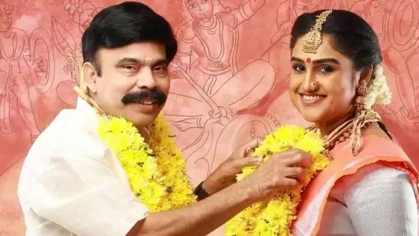 வாழ்க்கையை வெறுத்து விட்டேன்.. சாமியாராக போகிறேன்.. நொந்து போன பவர் ...