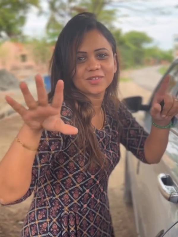 Manimegalai: காலையிலேயே கண்ணை கசக்கிட்டு நிற்கும் மணிமேகலை.. பிறந்தநாள் ...