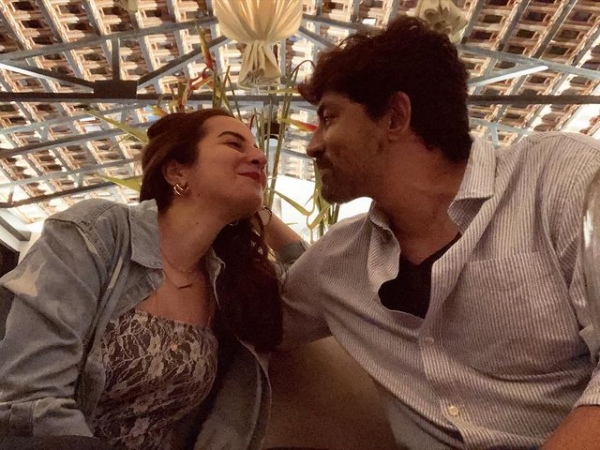 யாரடி நீ மோகினி கார்த்திக்கை ஞாபகமிருக்கா? அவருடைய 2வது மனைவி வவ்வால் ...