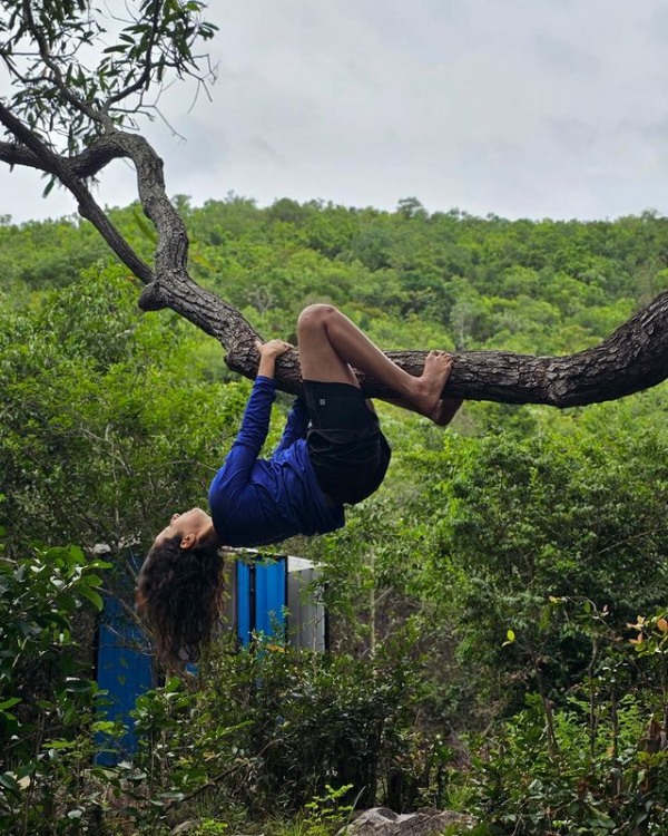 யாரடி நீ மோகினி கார்த்திக்கை ஞாபகமிருக்கா? அவருடைய 2வது மனைவி வவ்வால் ...