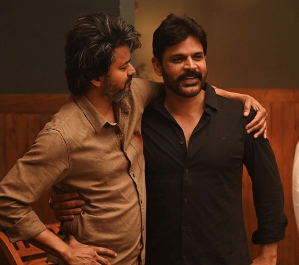 லியோ ஷூட்டிங் ஸ்பாட்டில் அந்த வாரிசு பட நடிகர்.. வேற லெவலில் ...