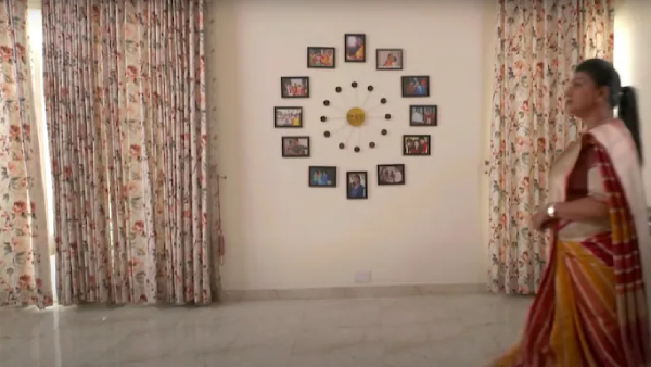 ஆத்தாடி.. ஒவ்வொரு ரூமும் வீடு மாதிரி இருக்கே.. நடிகை ரோஜாவின் சொகுசு வீடு! | actress roja home ...